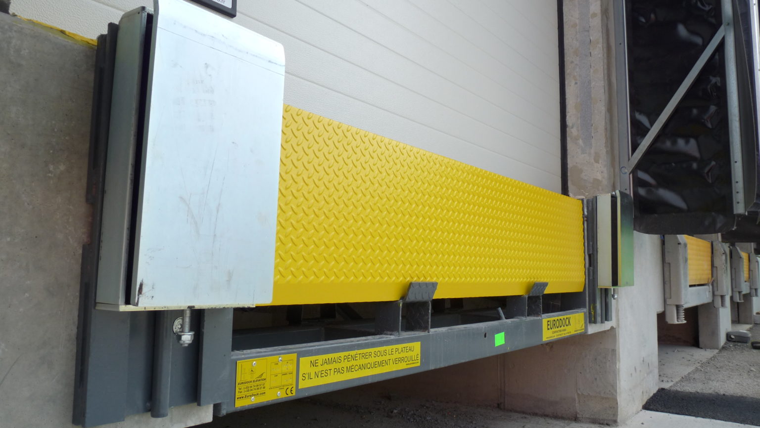 Butées de quai - Tous nos butoirs de quai - www.fimpro.fr